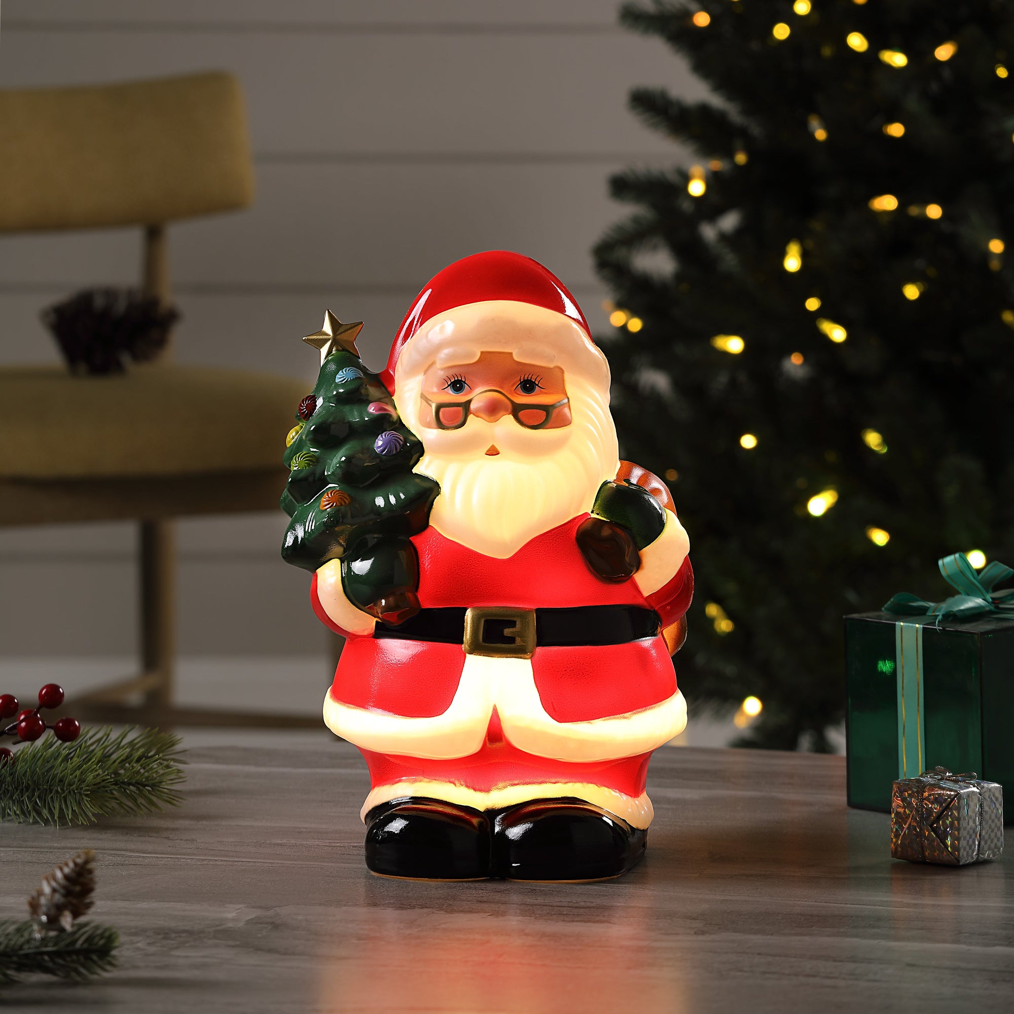 24" Vintage Santa Blow Mold with LED Lights & Tree | Mr. Christmas