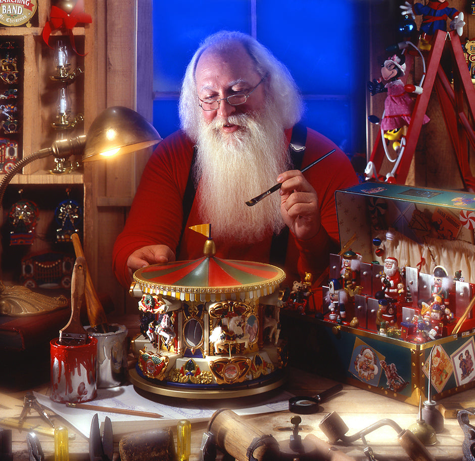 Contact Us – Mr. Christmas