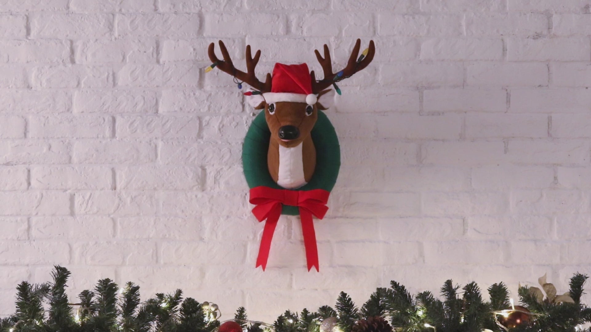 17 in. Animated Singing Reindeer – Mr. Christmas